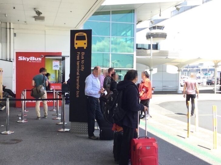 オークランド国際空港から市内へは一番安い交通手段「Sky Bus」を使おう | ライトラ